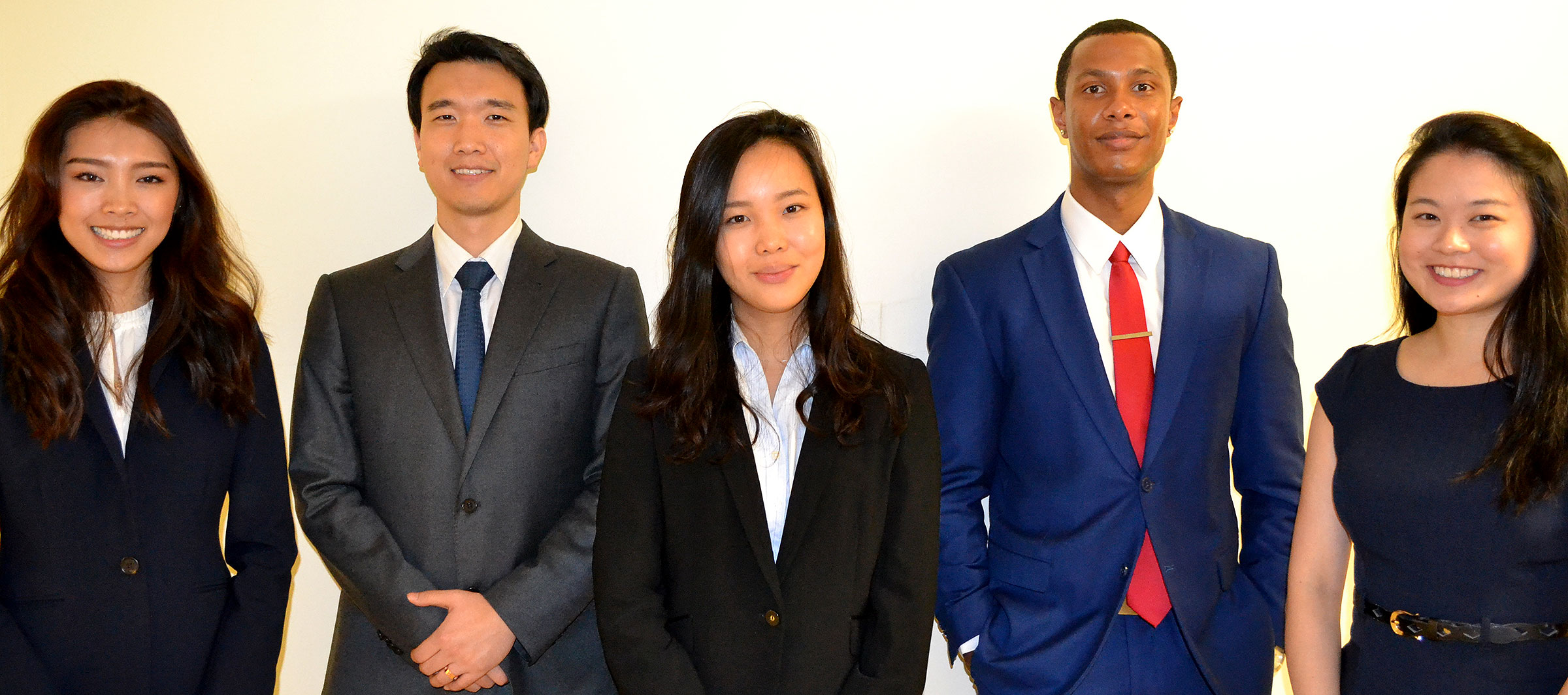 D1 Students Vie for AADR Research Fellowships